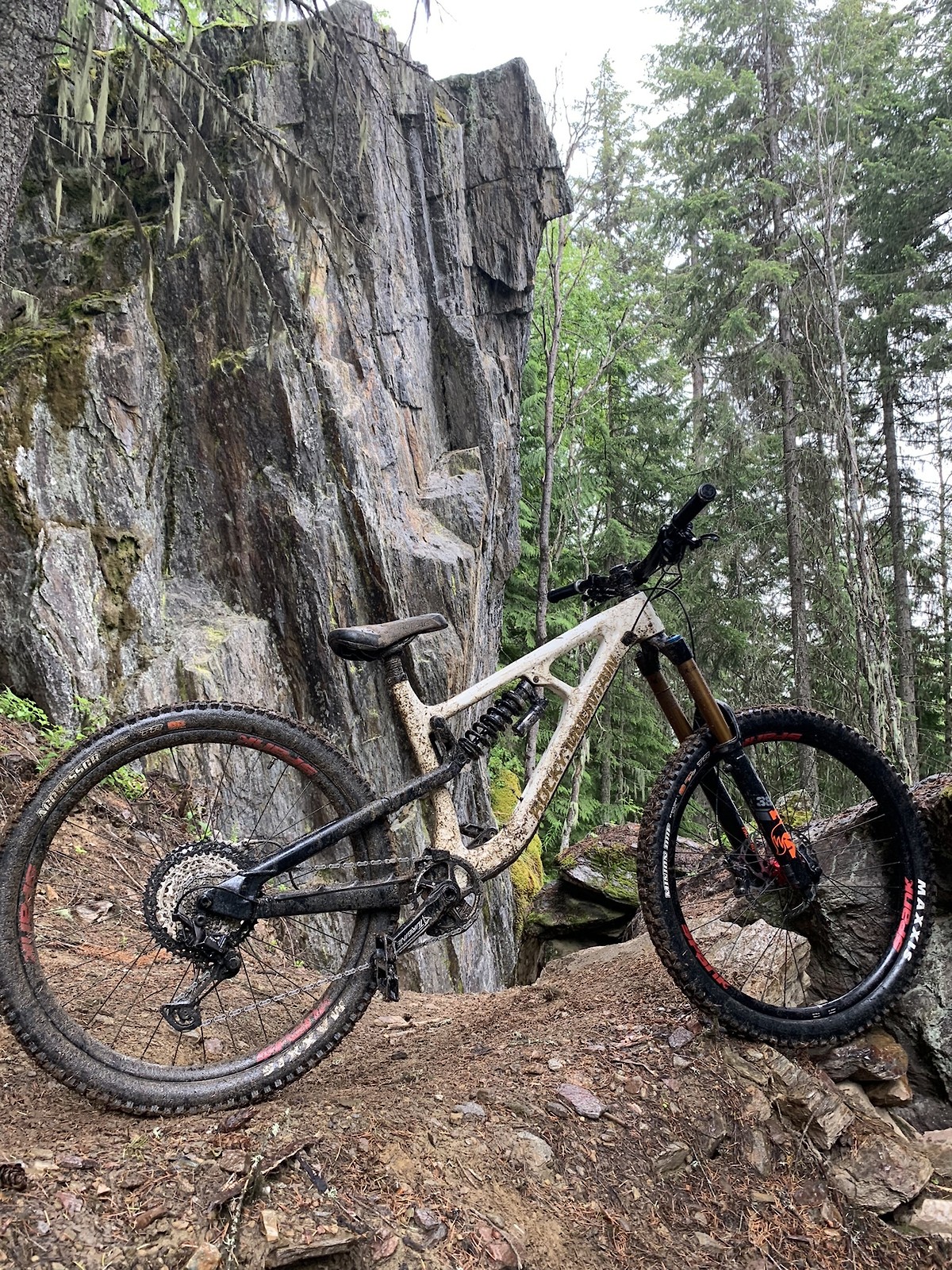 Rocky Mountain Slayer 275 - Vital Bike of the Day October 2022 ...