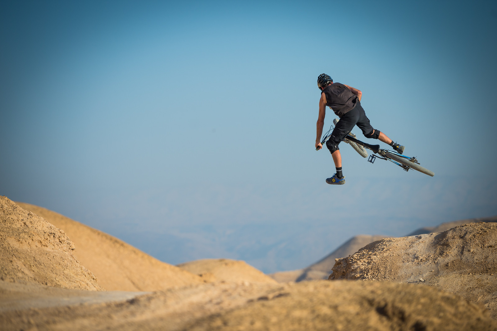 One Foot Table - iceman2058 - Mountain Biking Pictures - Vital MTB