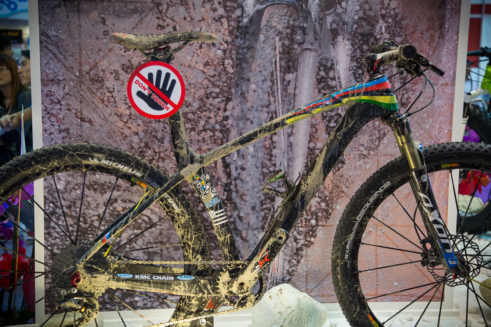 Julie Bresset's Muddy BIke - LTrumpore - Mountain Biking Pictures ...