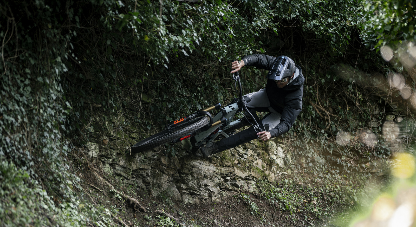 The Propain SRESH CF - Full Trail Power! - Mountain Bike Press Release ...