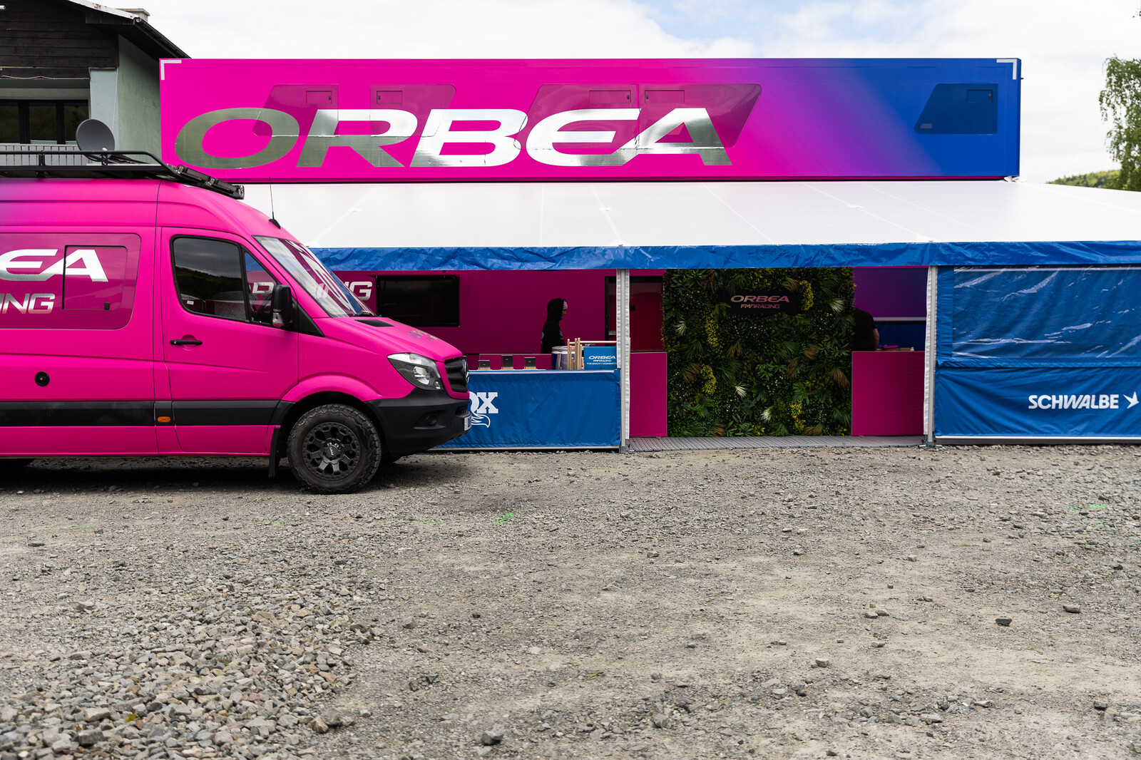 PIT BITS - 2025 World Cup Downhill, Bielsko-Biala, Poland - Mountain Bike Feature - Vital MTB