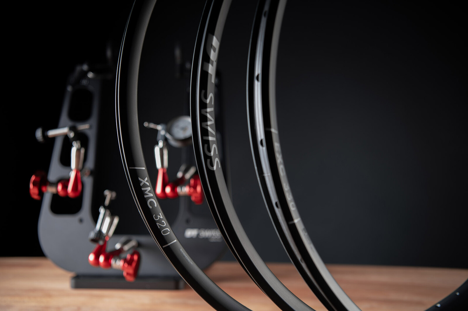 DT Swiss Launches 350 DEG Hubs and New PURE Carbon MTB Rims - Mountain ...