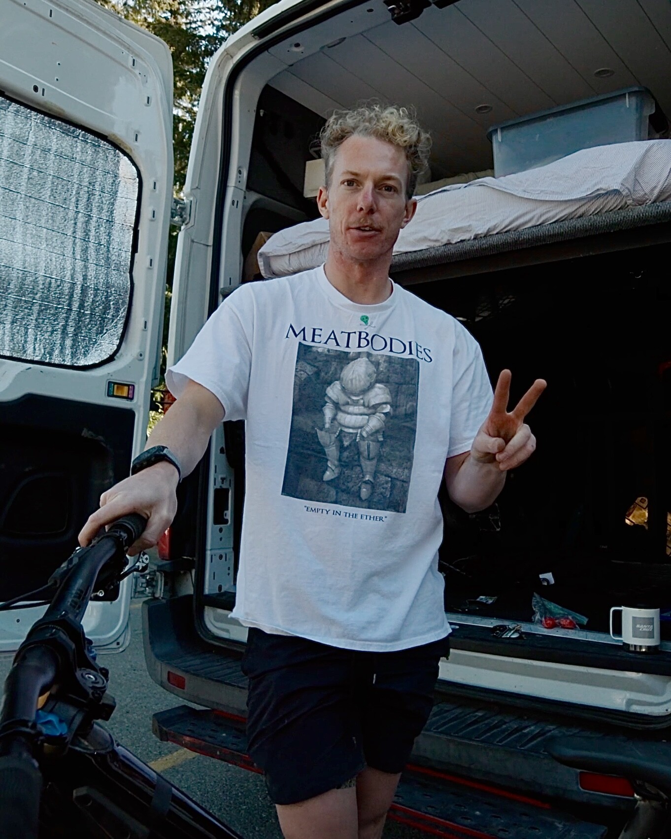 Testing One of the Winningest DH Bikes of All-Time - Santa Cruz's V10 ...