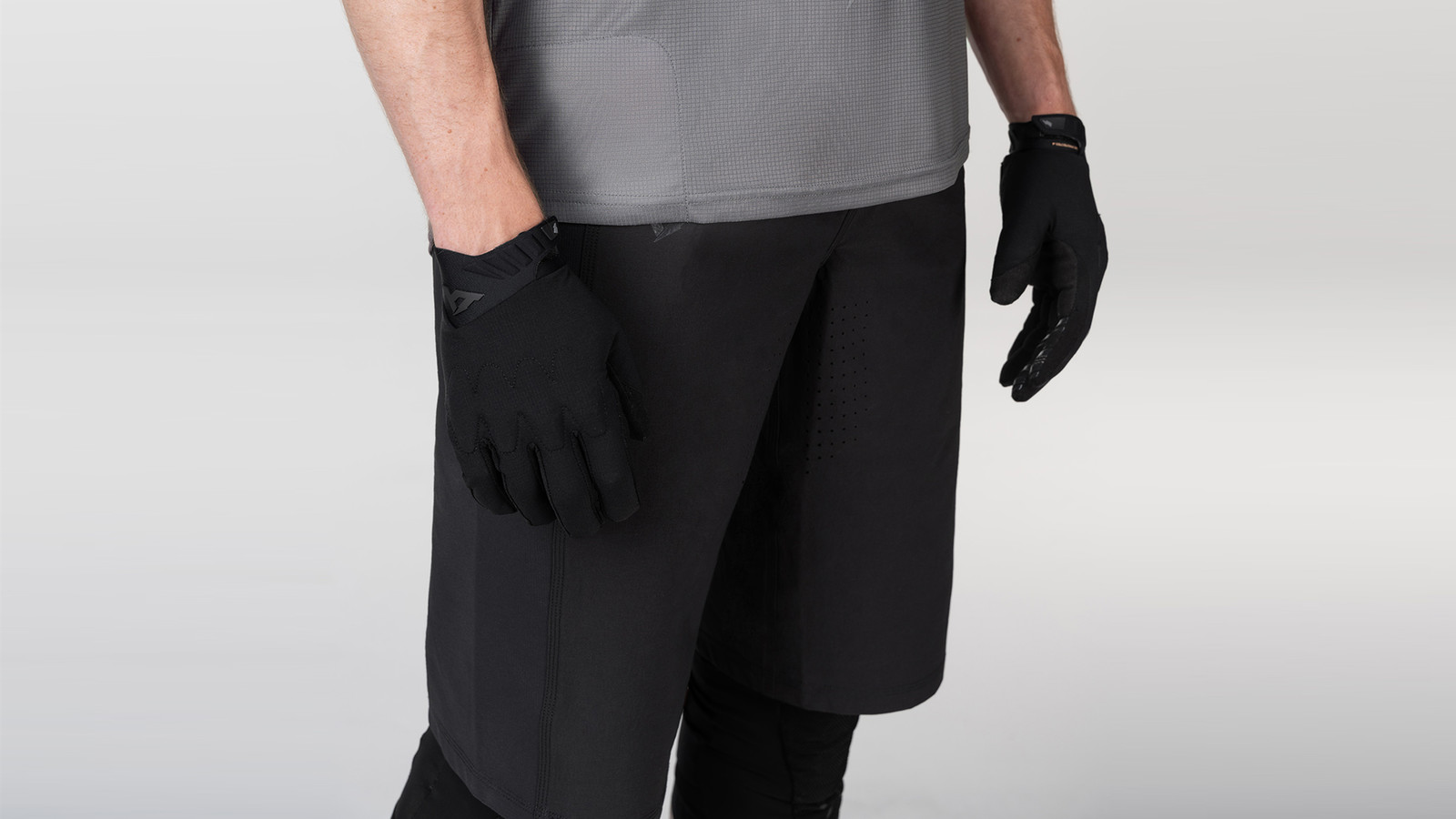 YT Performance Wear : Live Fast - Ride Faster - Mountain Bike Press ...