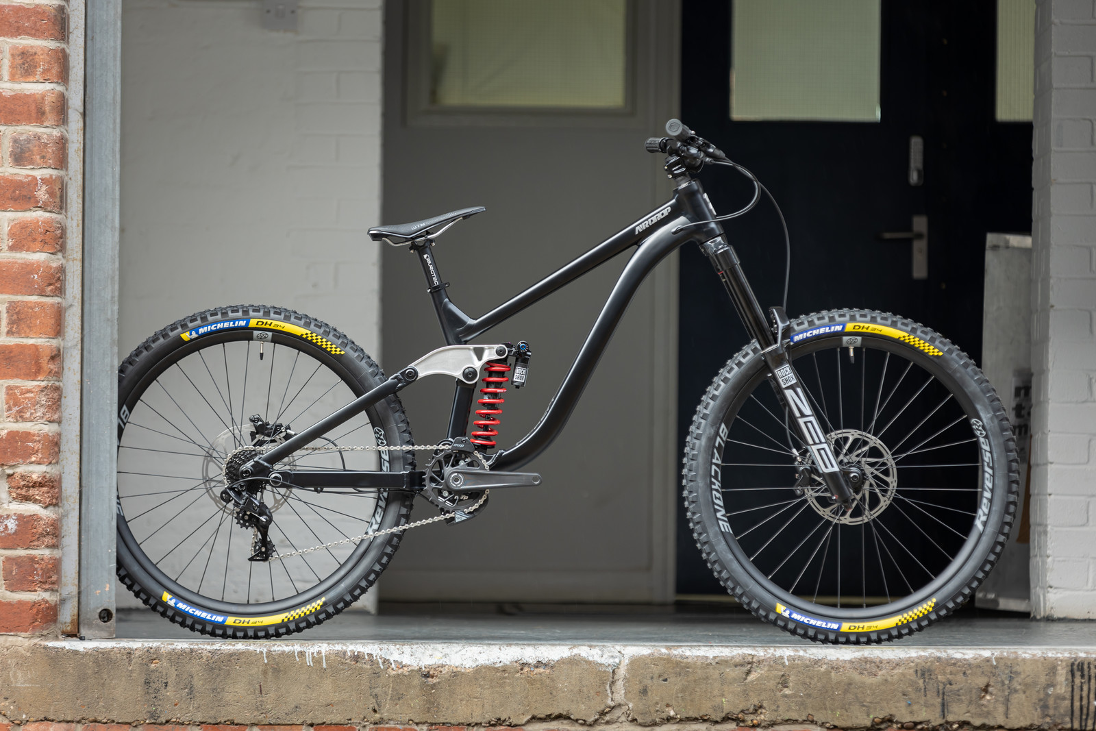 Airdrop Slacker DH / Park Bike Now Available - Mountain Bike Press ...