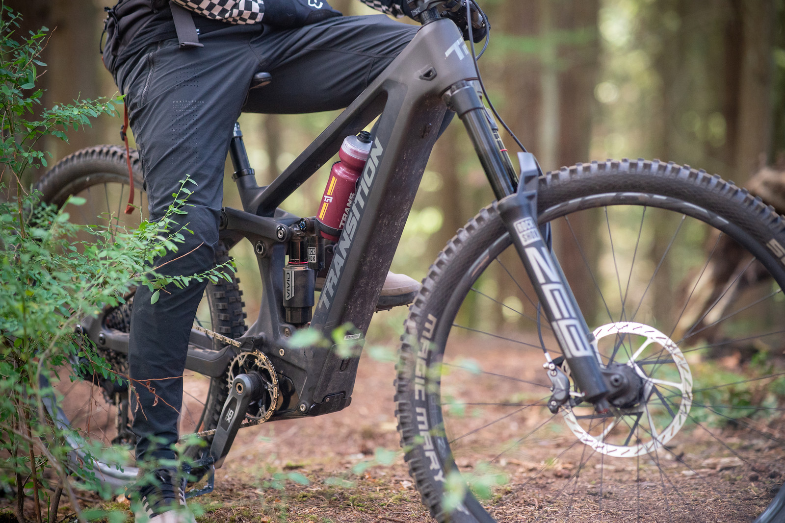 FIRST RIDE - Transition's Repeater Powertrain eMTB - Mountain Bike Feature - Vital MTB