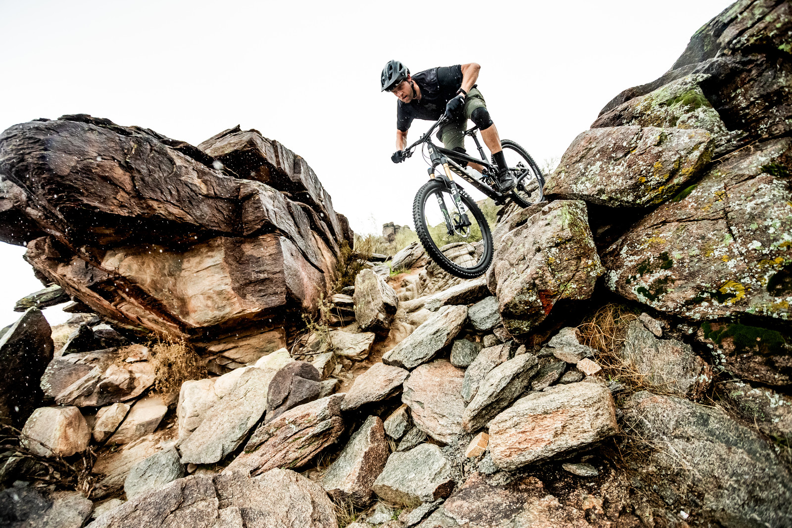 REVIEW: Pivot Switchblade V3 First Ride - Mountain Bike Feature - Vital MTB