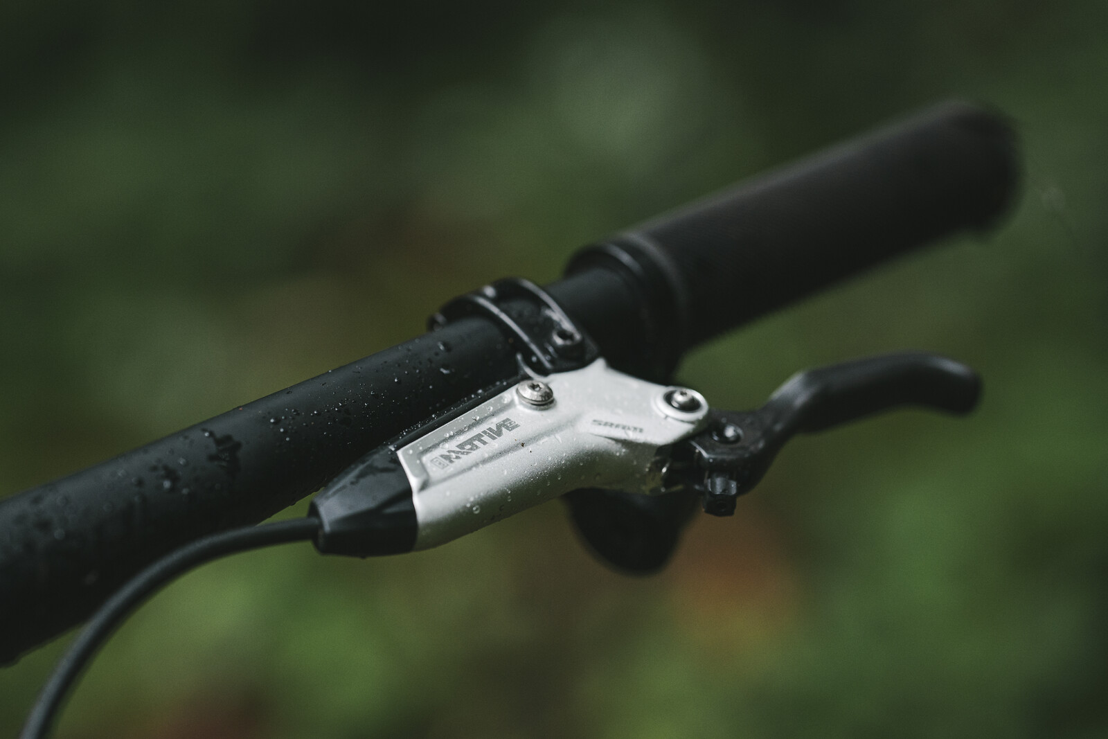 Guide to 2025 SRAM MTB Brakes - Motive, Maven, DB Models - Mountain ...
