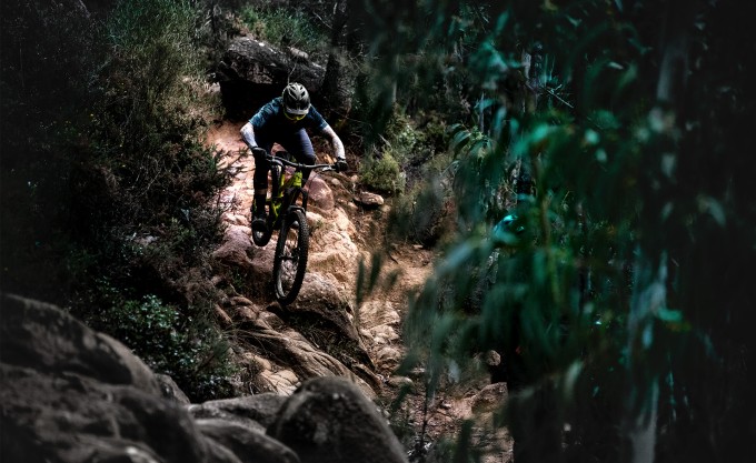 YT CAPRA Core 1 and 2: Fundamental to Feeding Your Gravity Greed ...