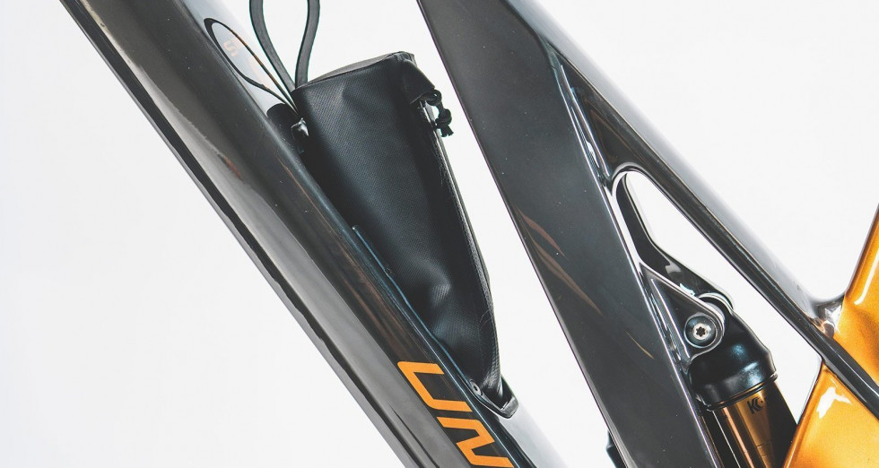 UNNO Burn Frame - Reviews, Comparisons, Specs - Frames - Vital MTB