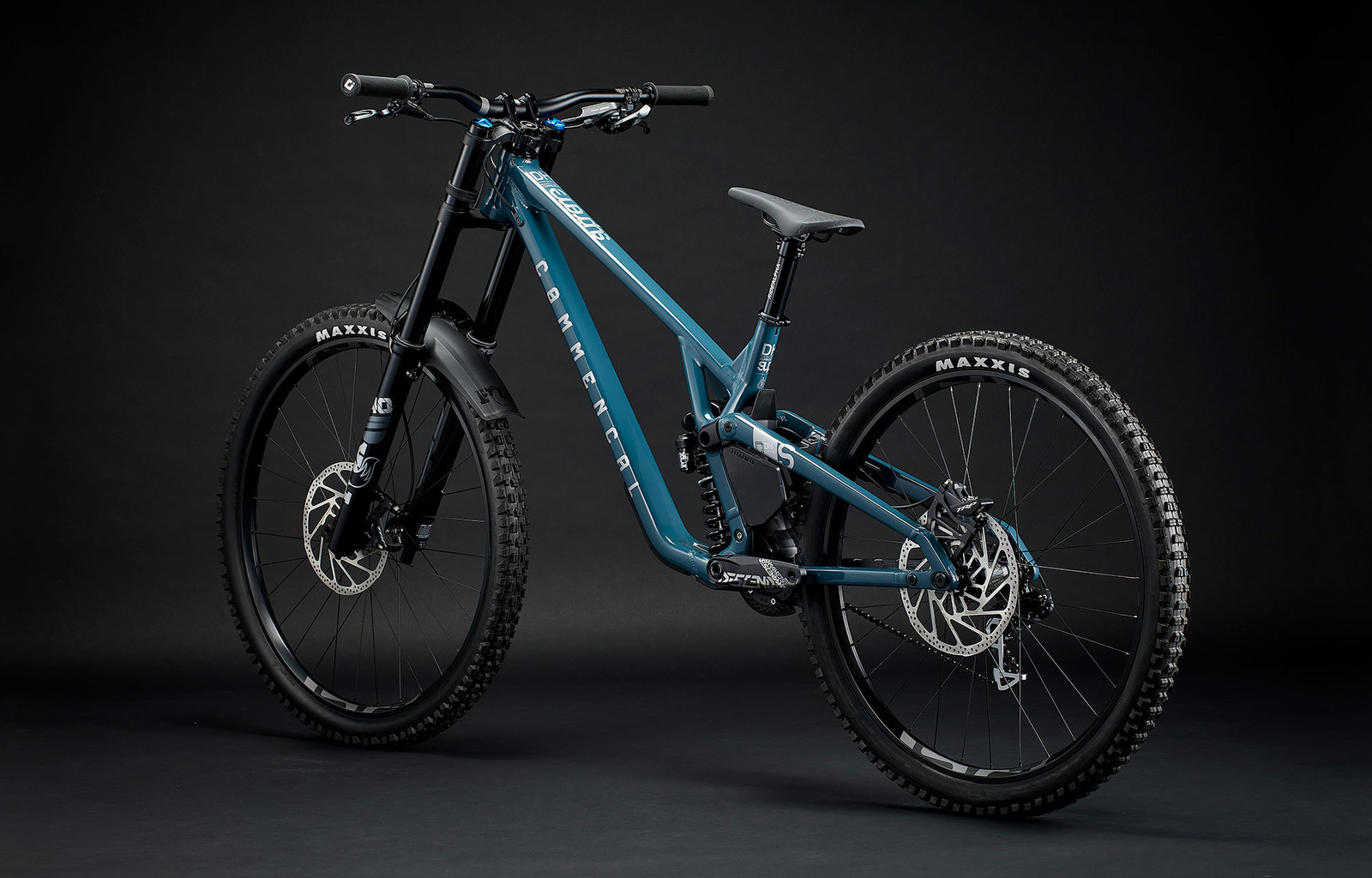 2023 Commencal Supreme DH V5 Essential Bike - Reviews, Comparisons ...