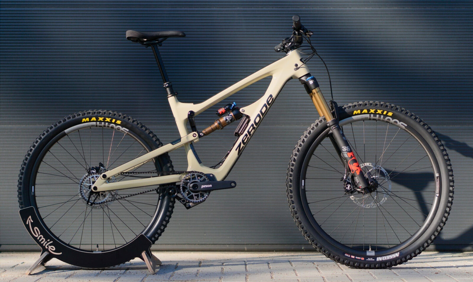 2024 Zerode Taniwha Mullet Enduro Deluxe Bike - Reviews, Comparisons, Specs - Bikes - Vital MTB