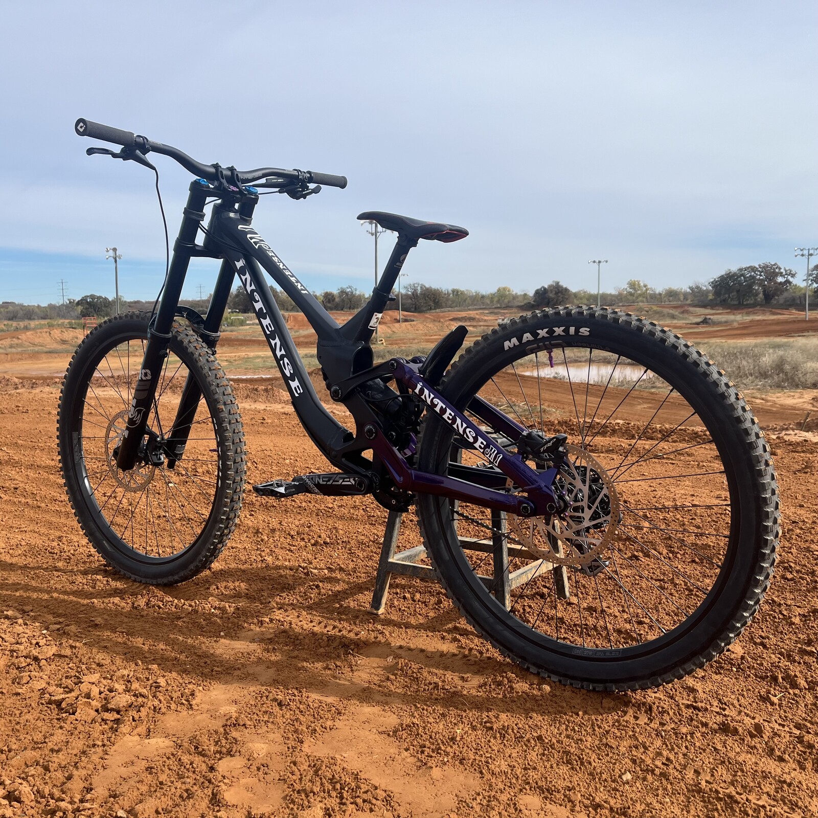 Intense M1 - grenader26's Bike Check - Vital MTB