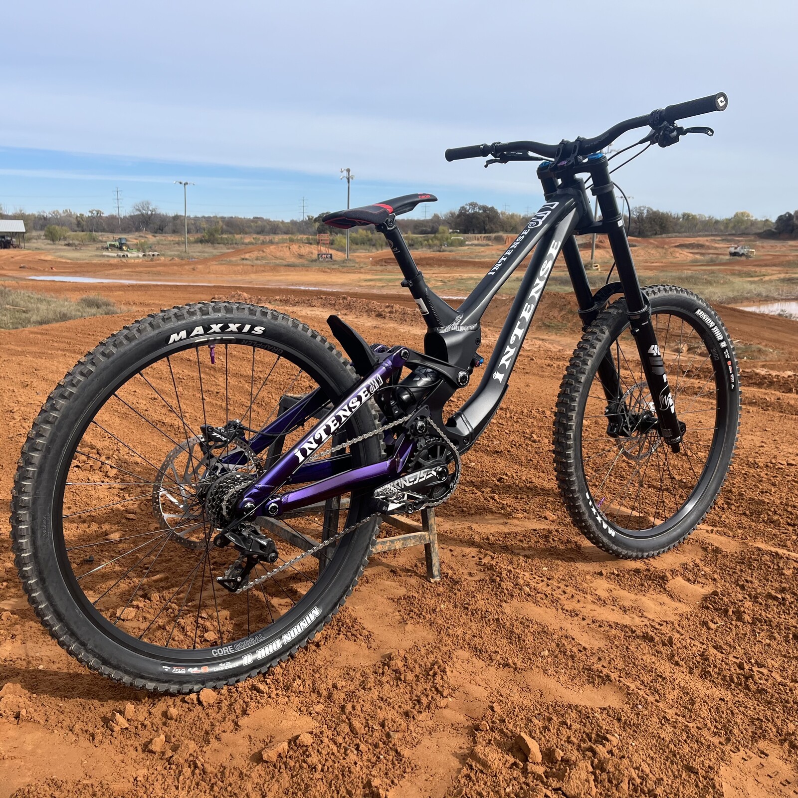 Intense M1 - grenader26's Bike Check - Vital MTB