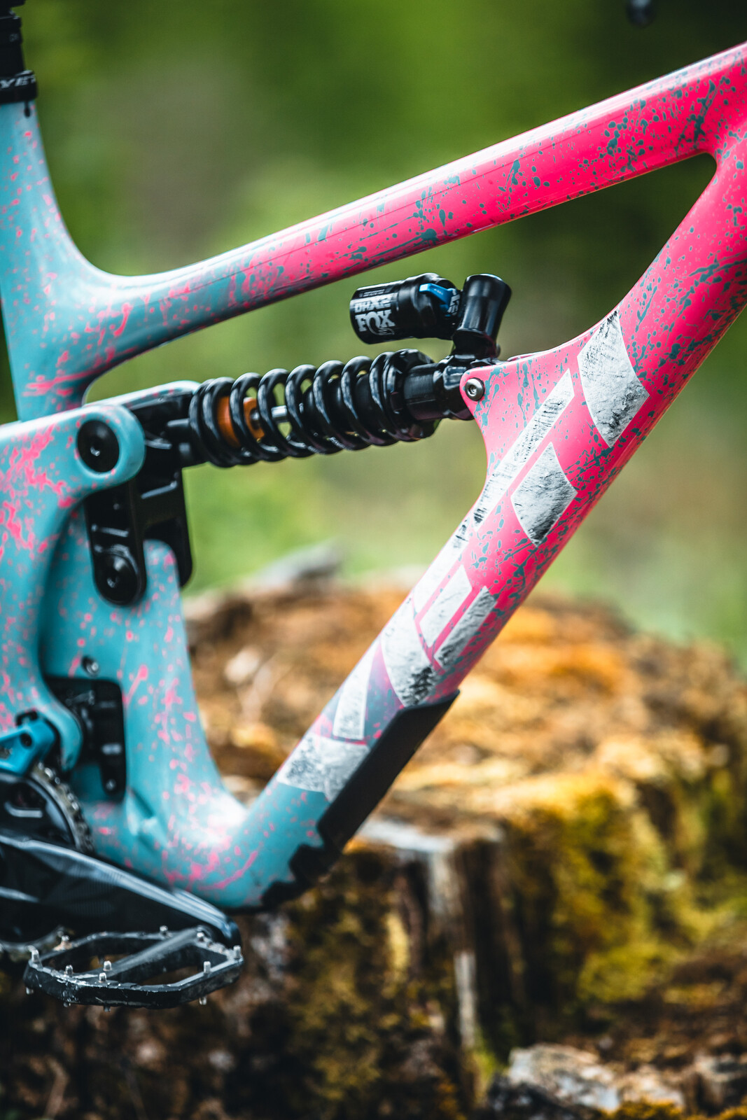 Custom painted Yeti SB165 freeride bike - SeasonbikesCologne's Bike ...