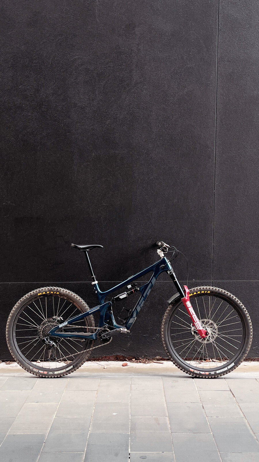 2024 Yeti SB160 - Cobalt - Custom - samstephens's Bike Check - Vital MTB