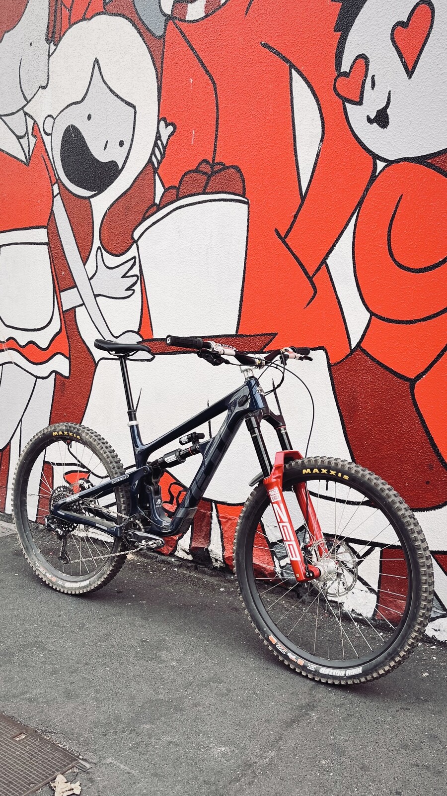 2024 Yeti SB160 - Cobalt - Custom - samstephens's Bike Check - Vital MTB