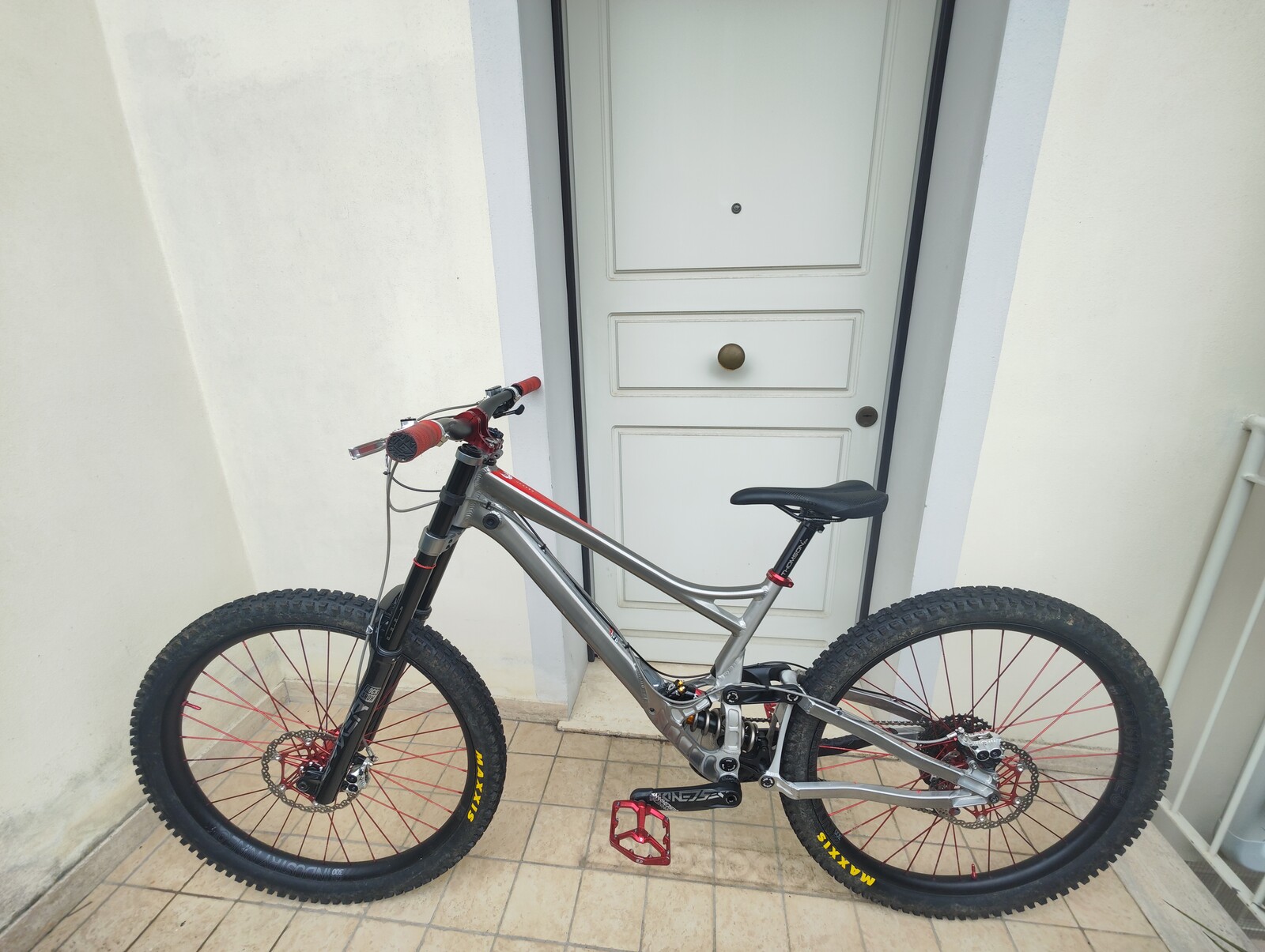 Banshee Legend 29 - NC99's Bike Check - Vital MTB