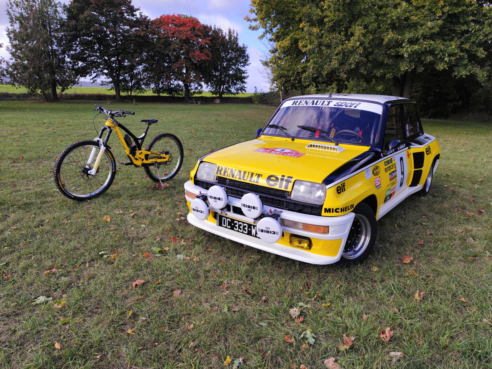 Evil The Wreckoning "Renault 5 Turbo 1981" Custom paintjob - 6pri1b's Bike Check - Vital MTB