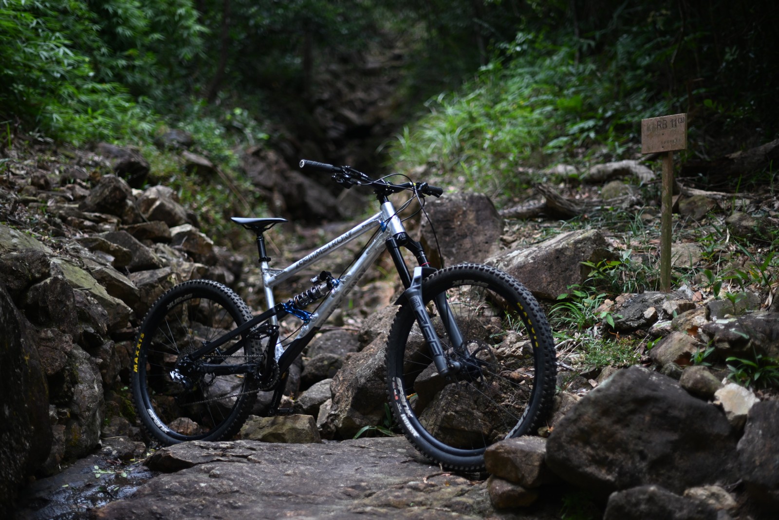 Black & Blue GeoMetron G1 - jmeyer61's Bike Check - Vital MTB