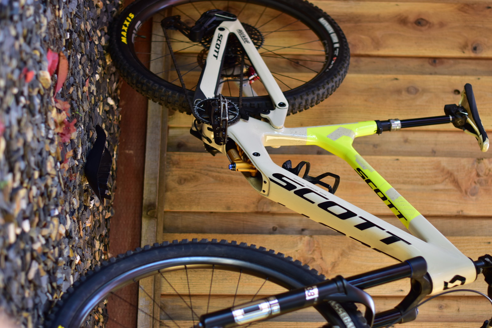 Scott Ransom 900 RC - Jonathon Simonetti's Bike Check - Vital MTB