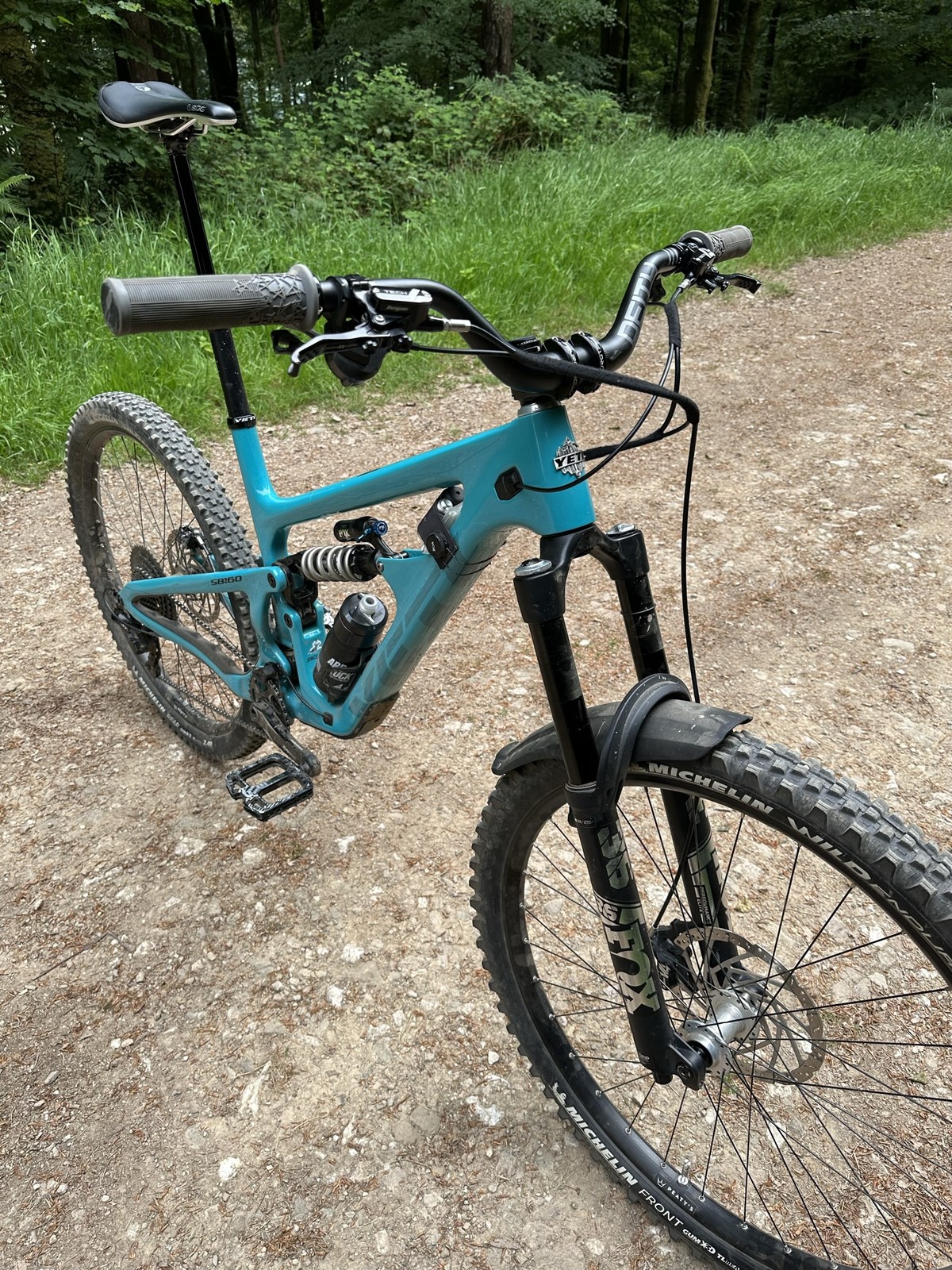 2023 Yeti SB160 - anfiore's Bike Check - Vital MTB
