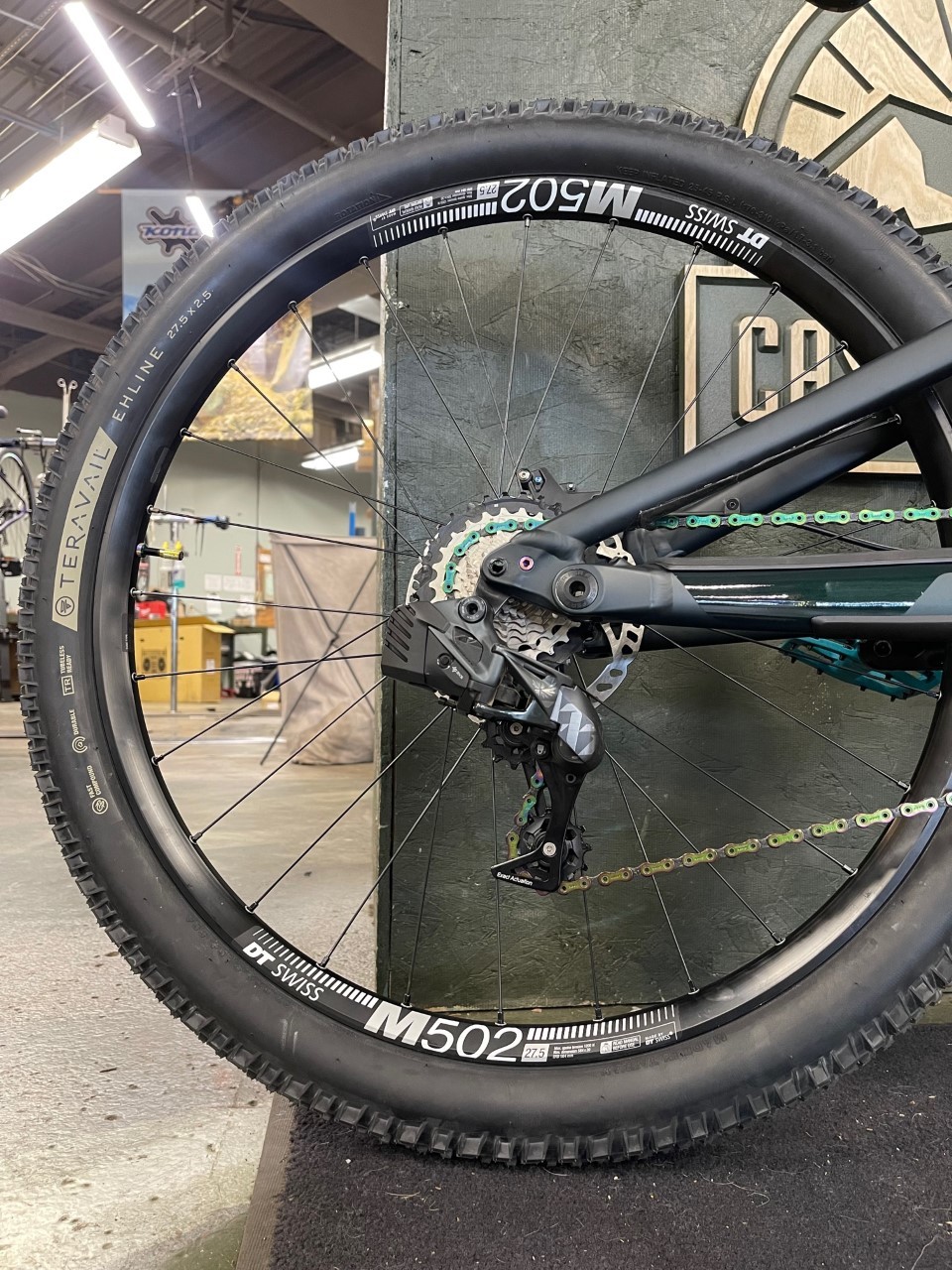 Specialized Status 140 SlopeDuro - Ellipsis's Bike Check - Vital MTB