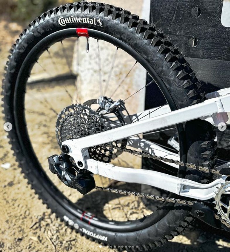 Zink Bikes Vacay 150 - LePigPen's Bike Check - Vital MTB