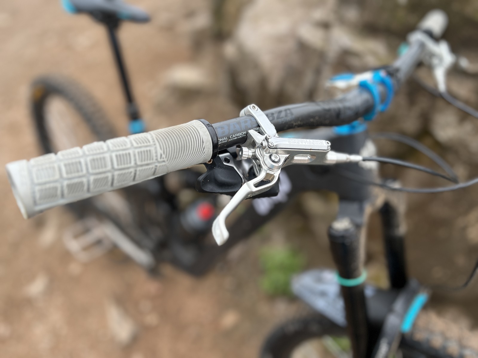 YETI SB140 Mullet - Calulo URQU's Bike Check - Vital MTB