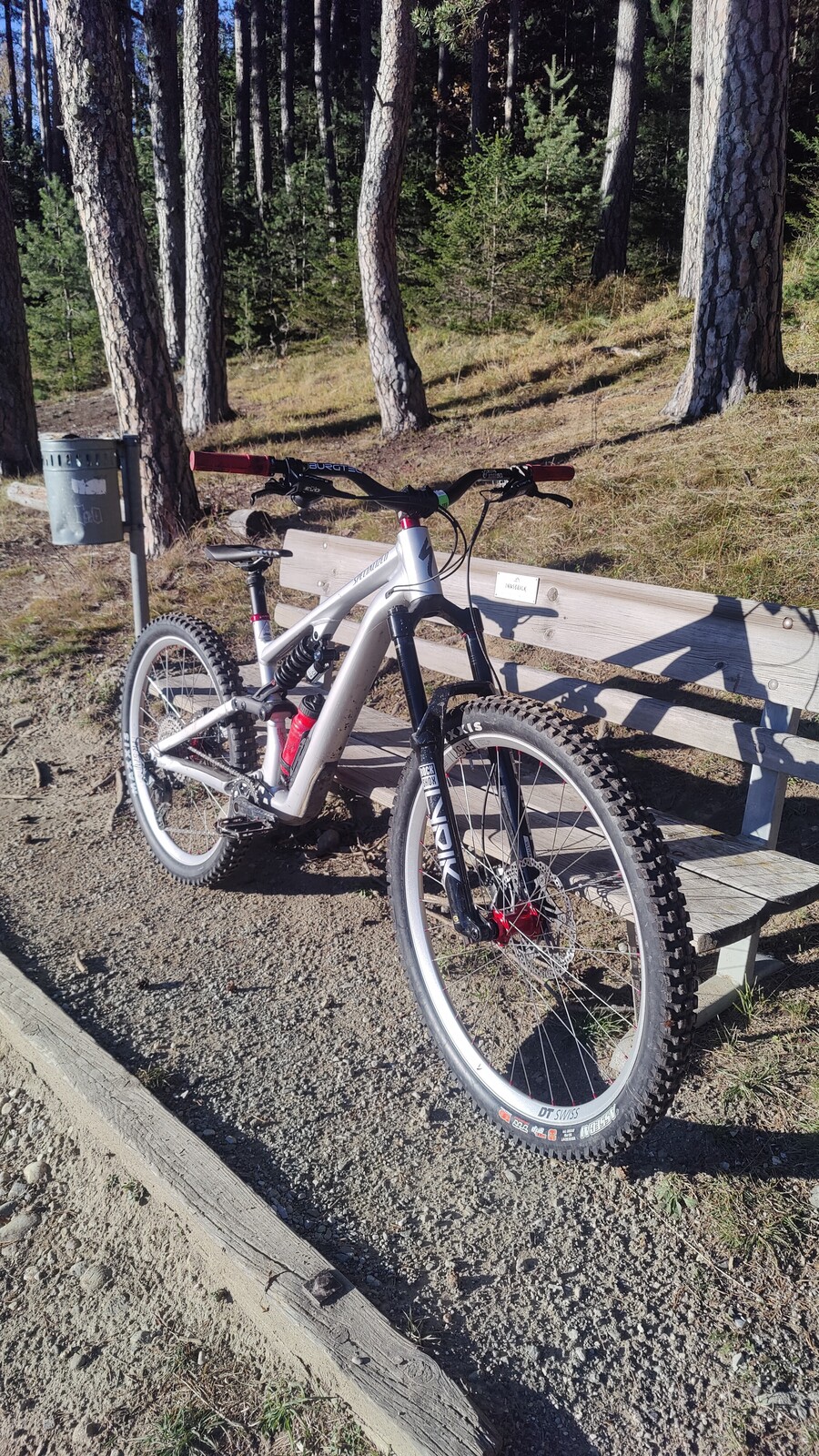 Specialized Stumpjumper S15 - RockCrawler's Bike Check - Vital MTB