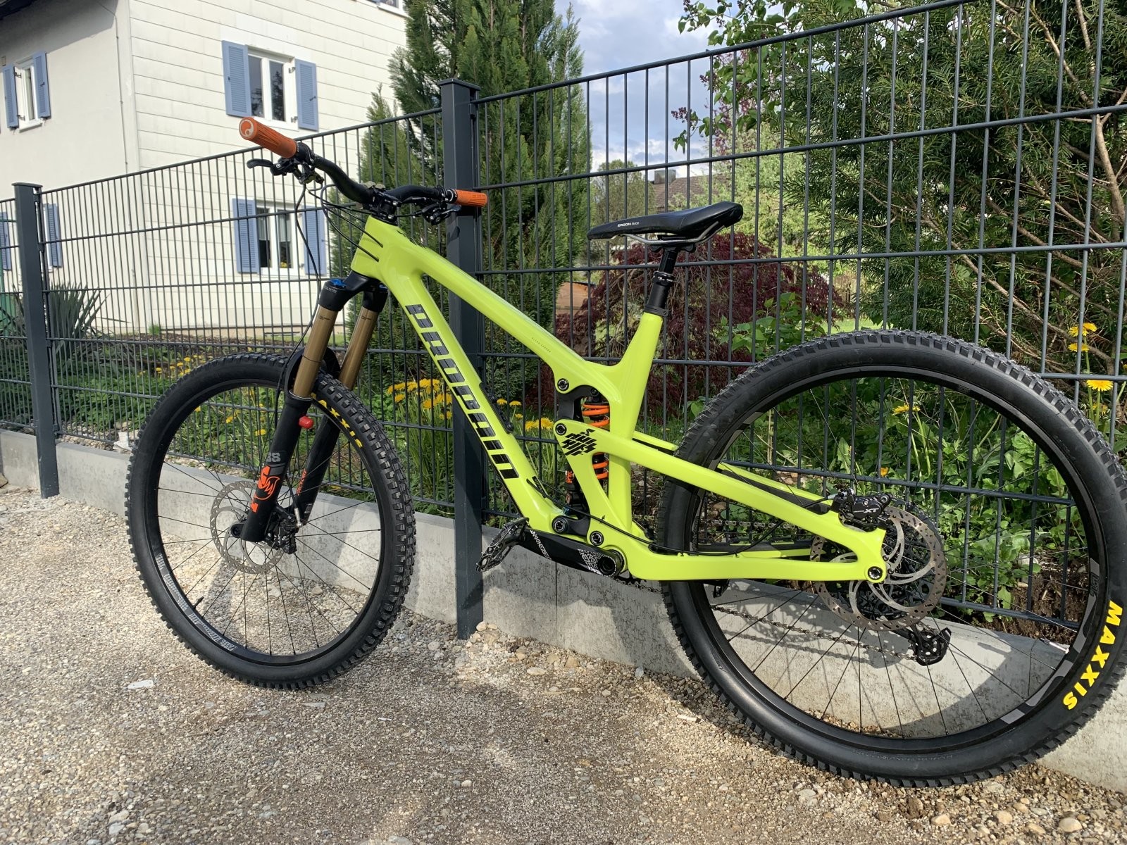 Propain Spindrift CF 29" - DH_Speedster's Bike Check - Vital MTB