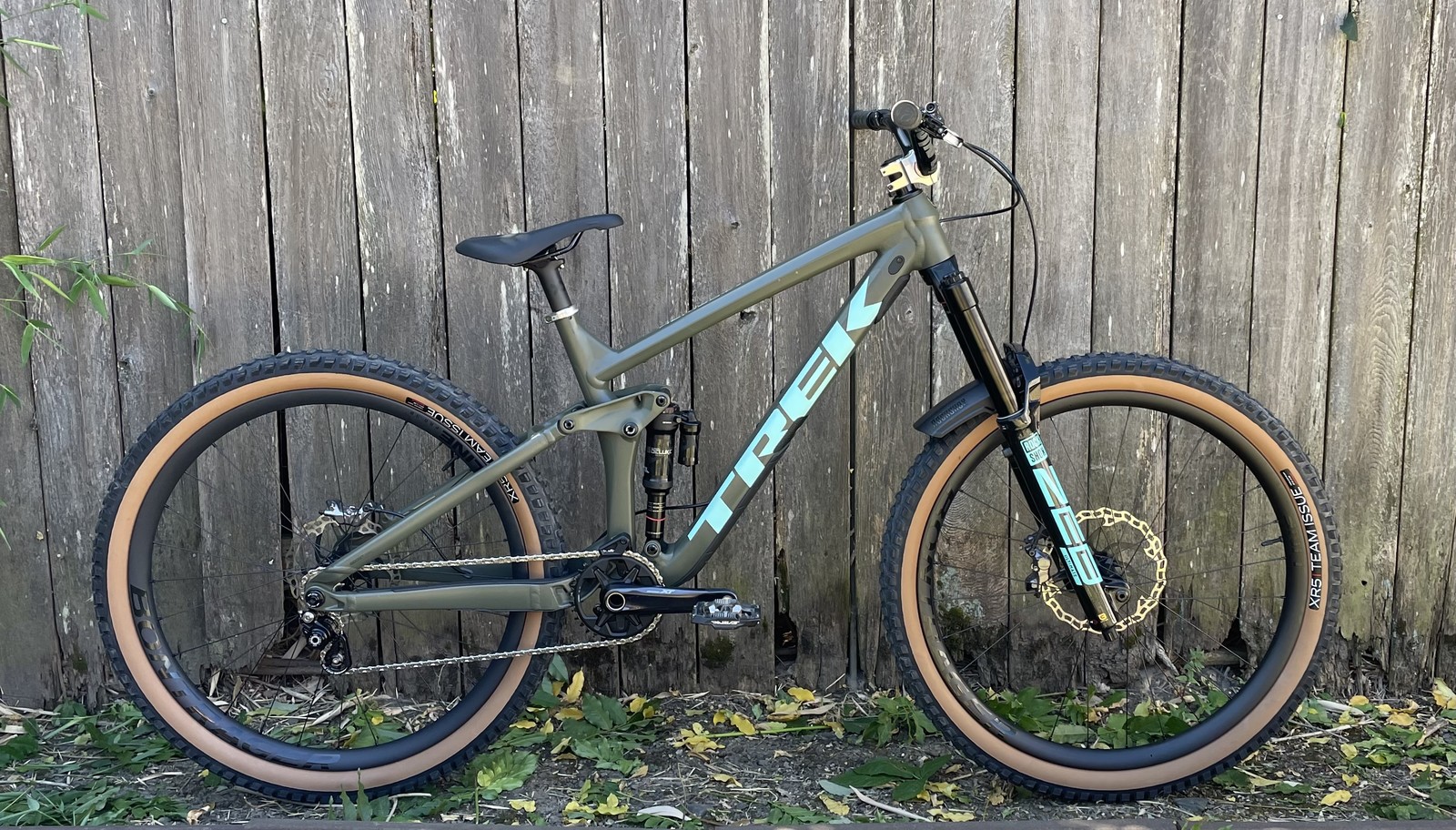 Trek Remedy 8 single speed - coregrind's Bike Check - Vital MTB