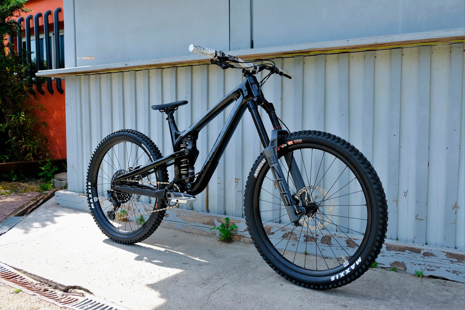 Propain Spindrift CF 27.5" - o0vog-x0o Romain's Bike Check - Vital MTB