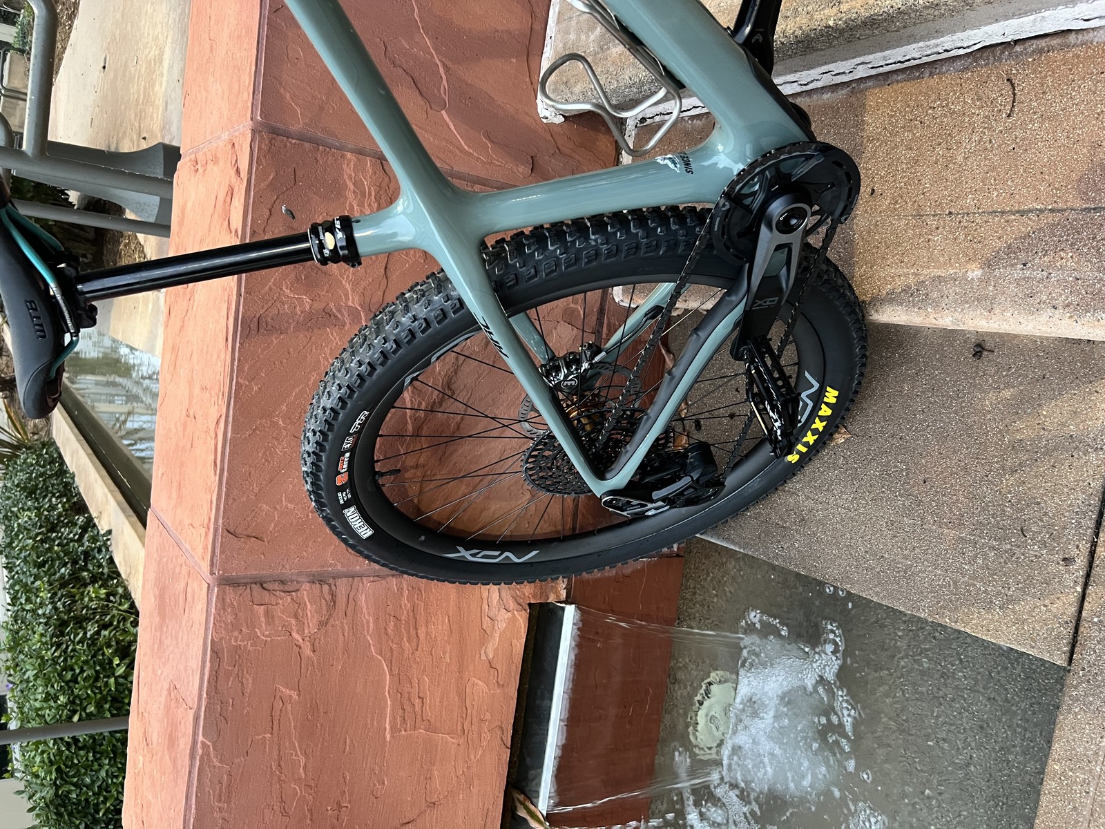 2024 Custom Yeti ARC T3 - BikeCo.com's Bike Check - Vital MTB