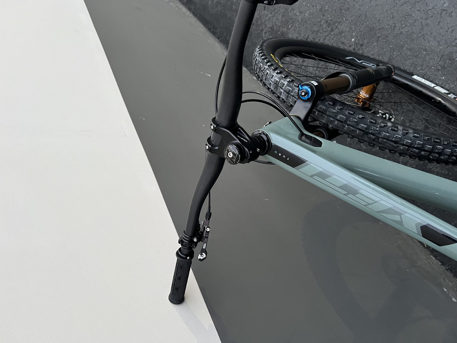 2024 Custom Yeti ARC T3 - BikeCo.com's Bike Check - Vital MTB