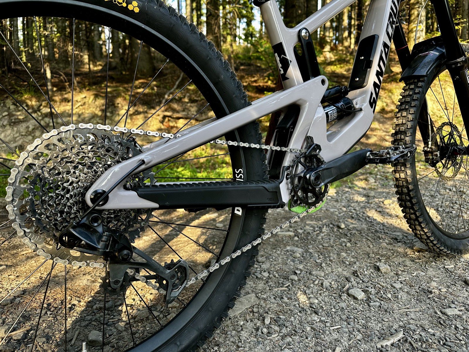 Santa Cruz Nomad 6 CC + RS Ultimate + Hope - UfuS78's Bike Check ...