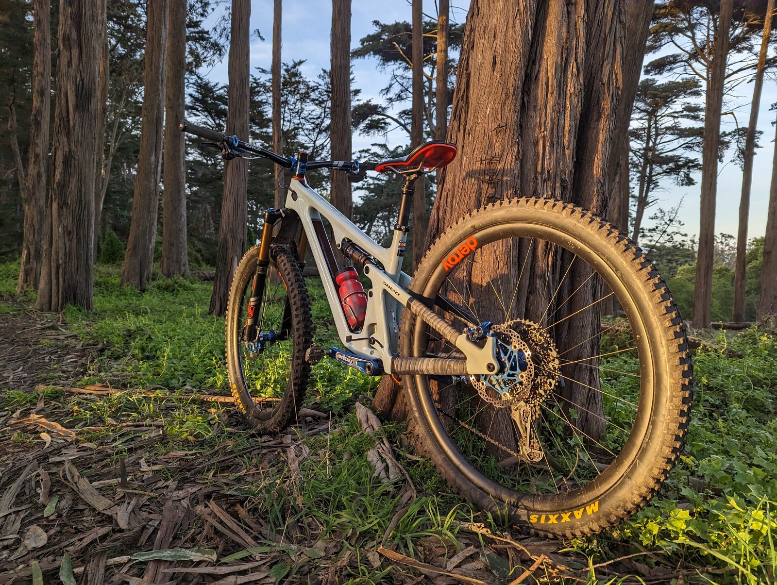 Yeti SB120 – Light~ish - coyoterun's Bike Check - Vital MTB