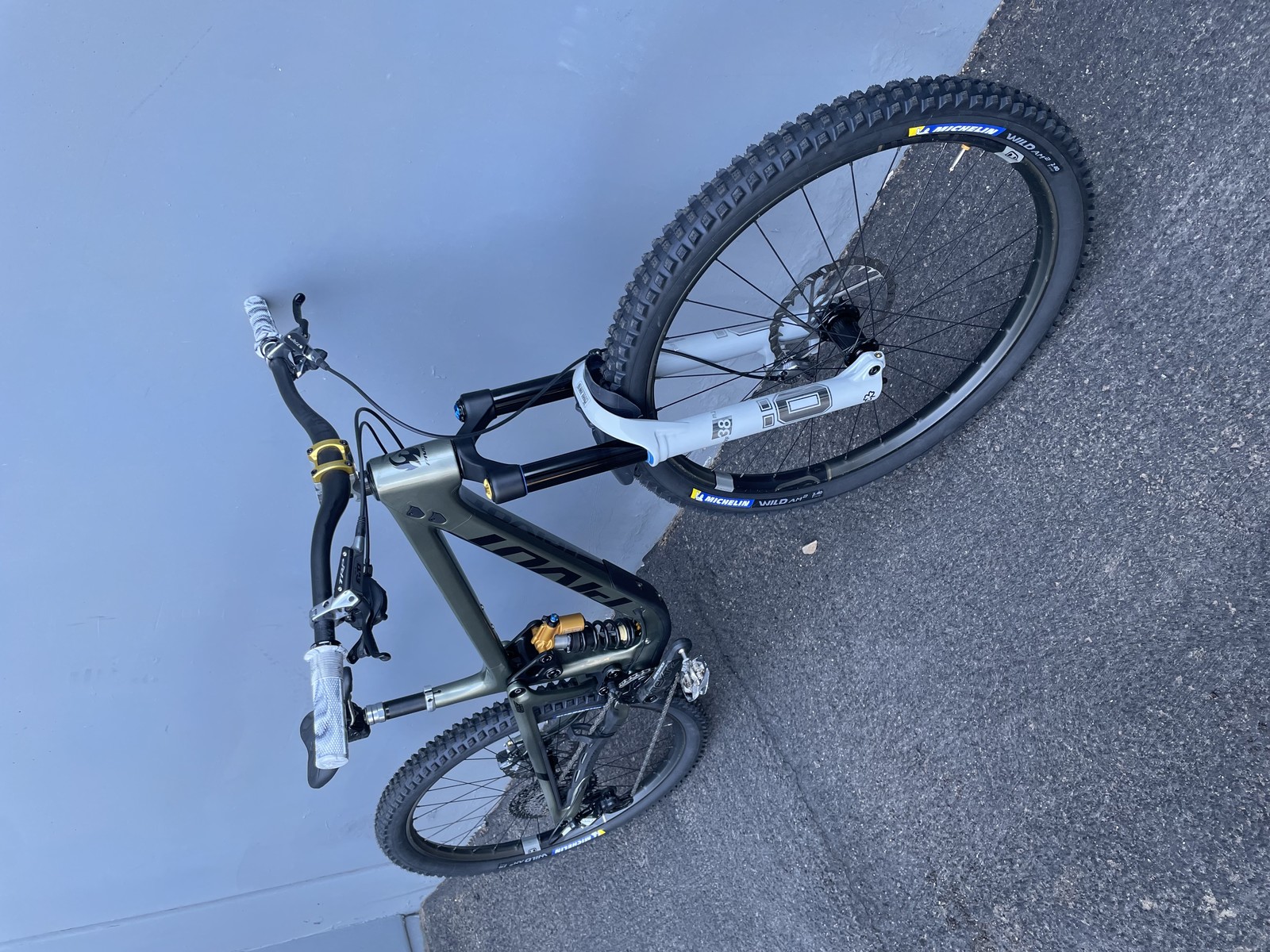 Pivot Firebird Custom - Ian's Bike Check - Vital MTB