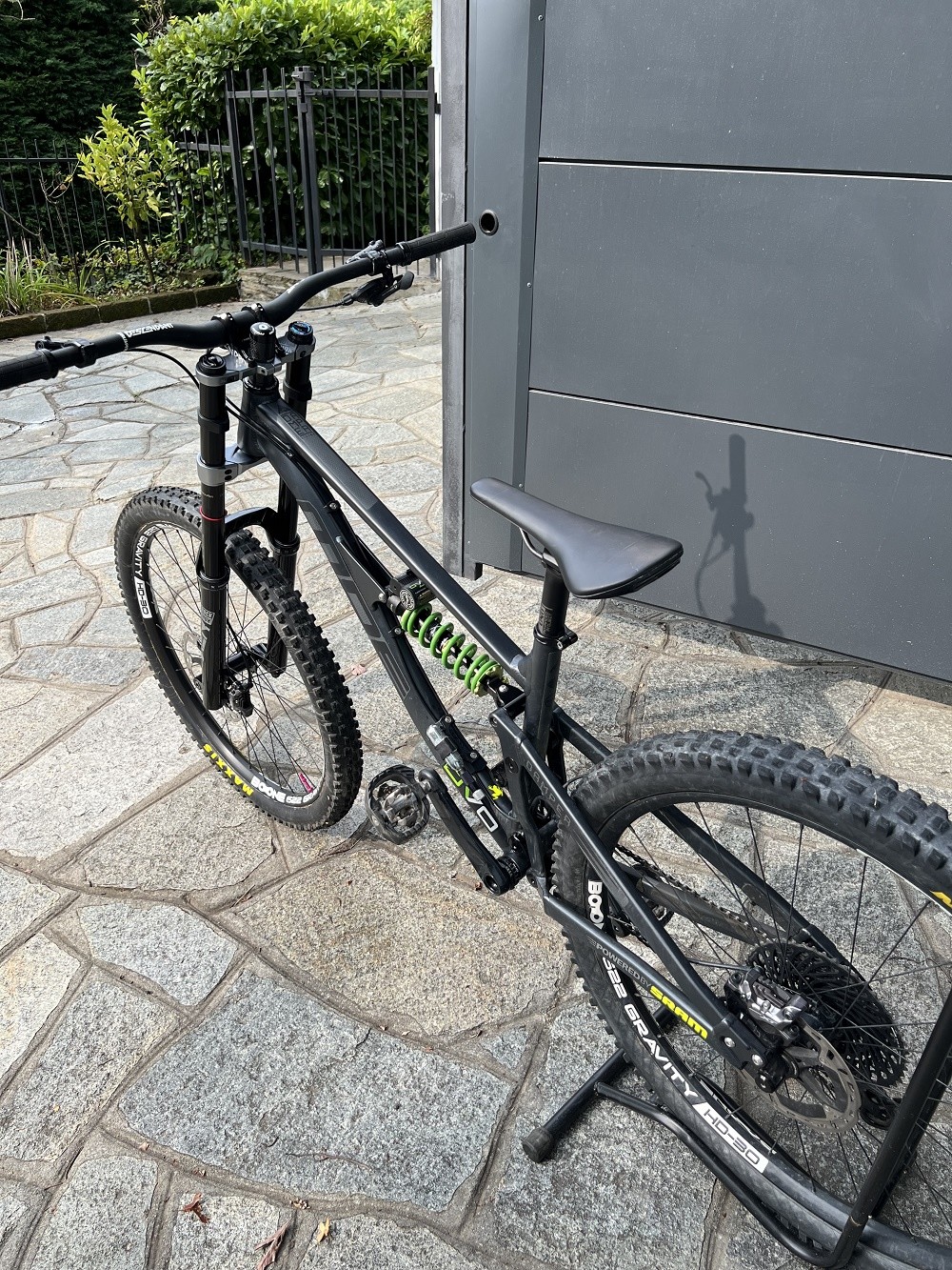 MDE DAMPER HYBRID Enduro/Freeride - chiccosacco's Bike Check - Vital MTB