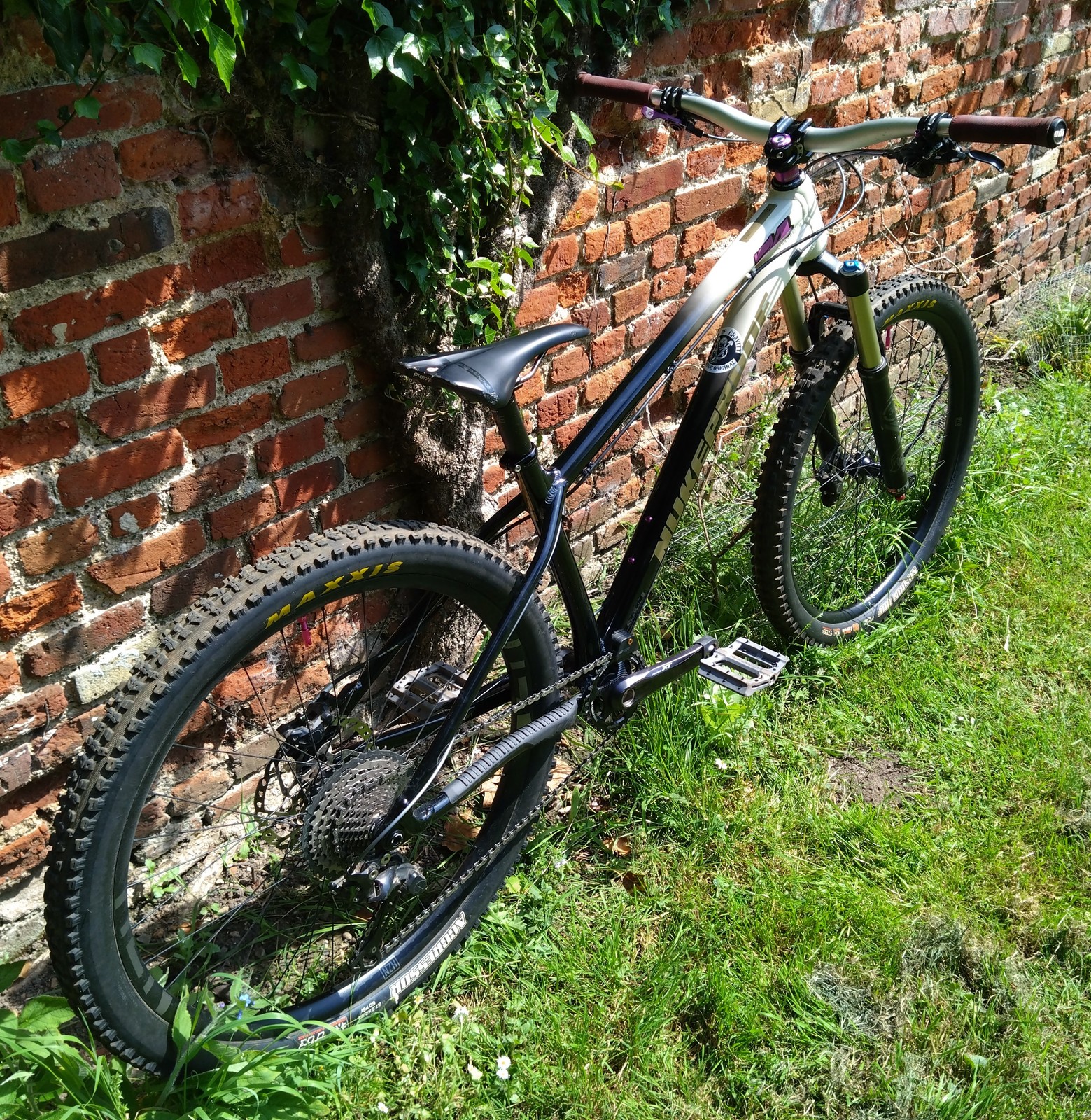 Nuke Proof Stout Scout - Jonzilla's Bike Check - Vital MTB