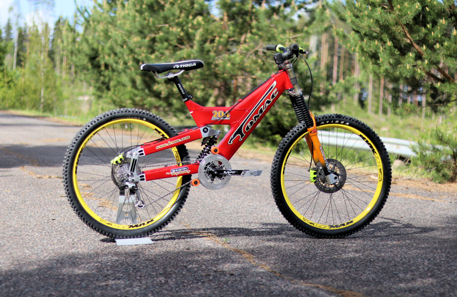 Tomac Lawwill 1998 - John Tomac race bike replica - Dami's Bike Check ...