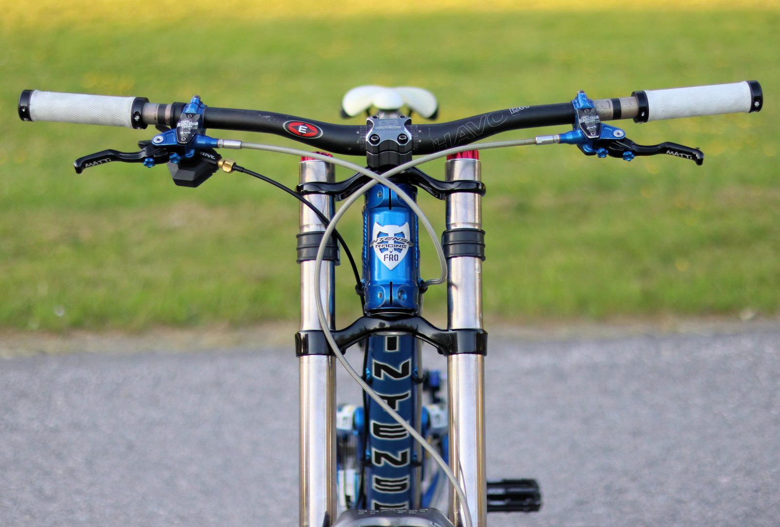 Intense M9 Proto - Matti Lehikoinen's CRC Intense 2010 team bike - Dami ...