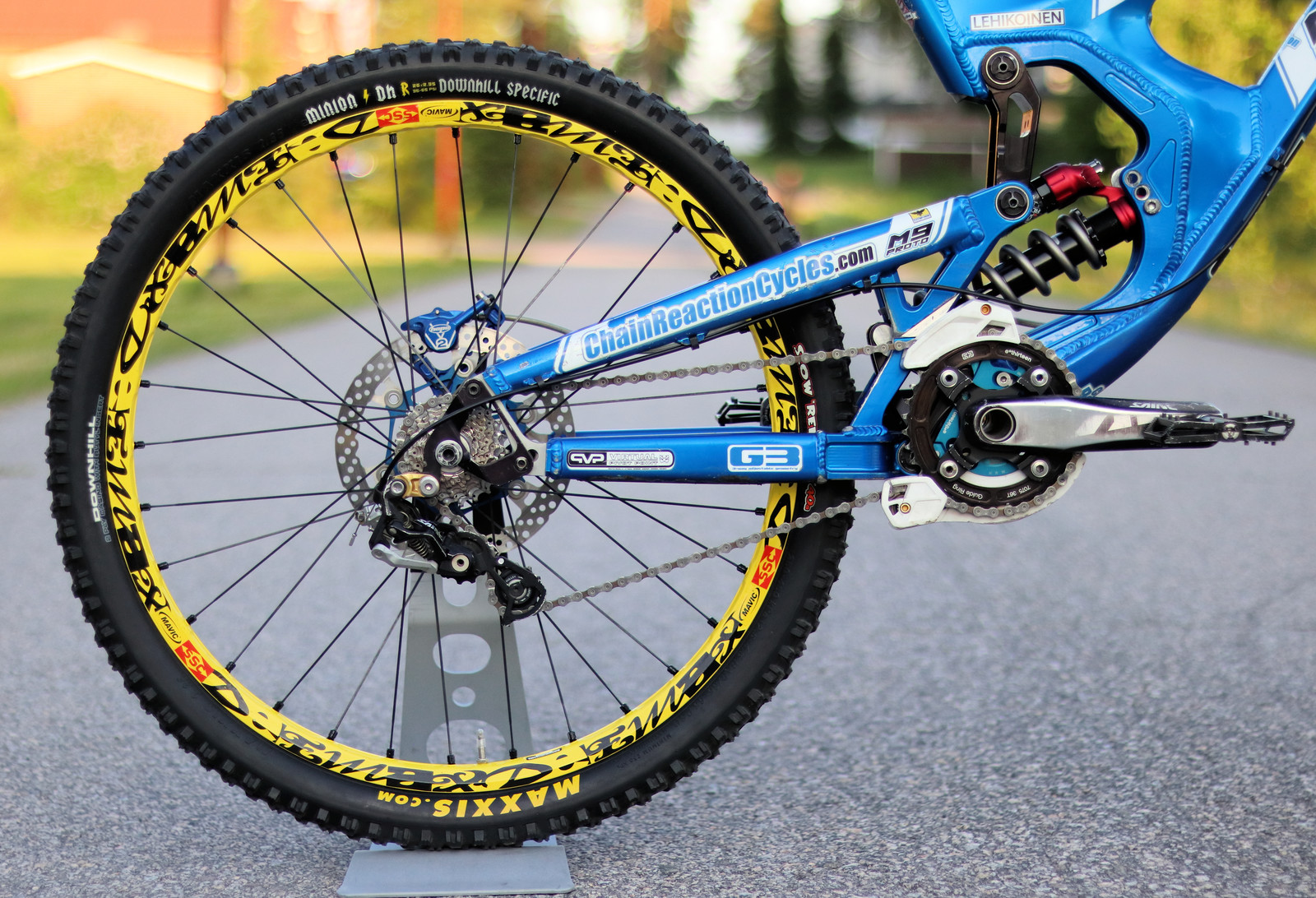 Intense M9 Proto - Matti Lehikoinen's CRC Intense 2010 team bike - Dami ...