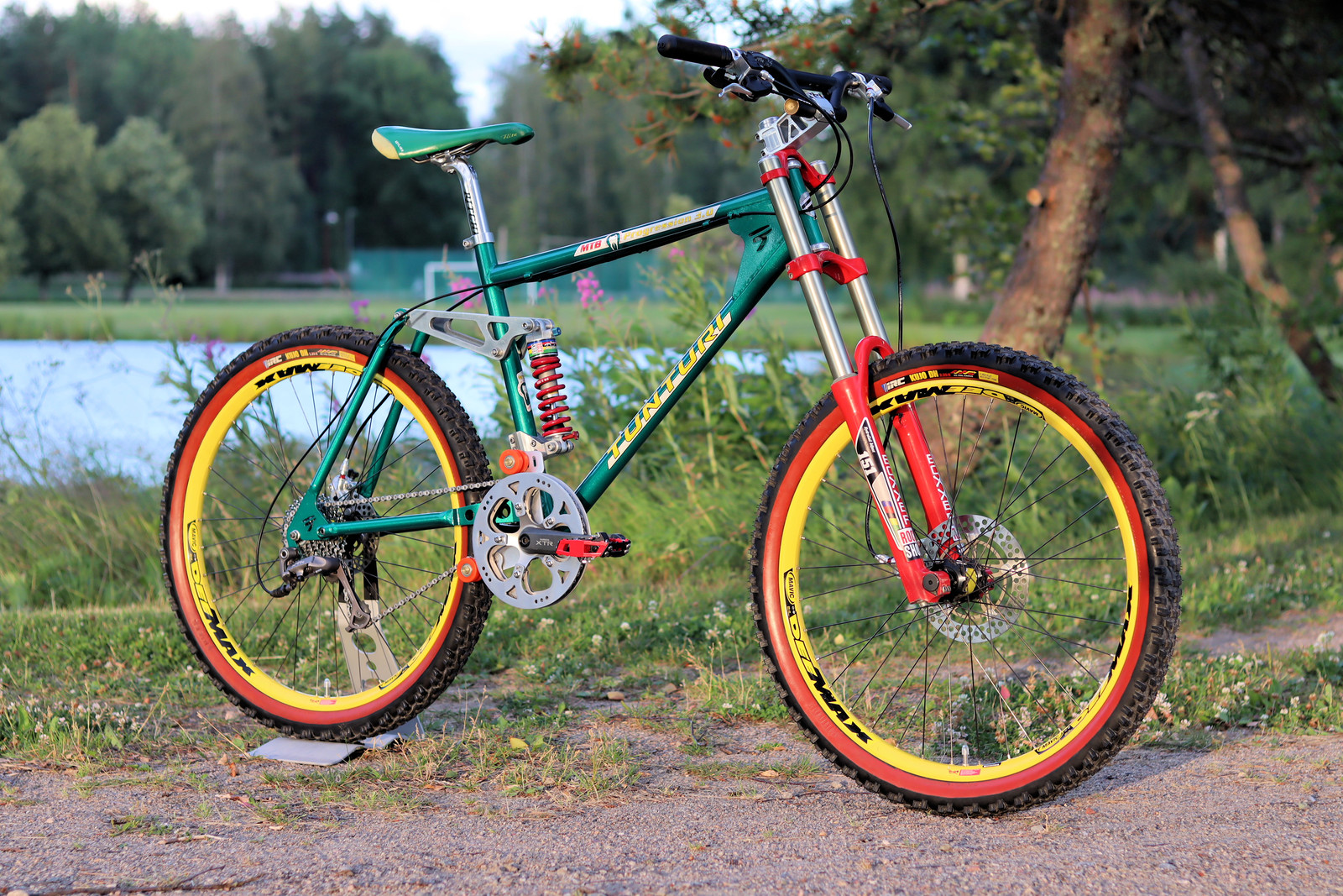 Tunturi Progression 3.0 - World Cup DH team bike from 1999 - Dami's ...