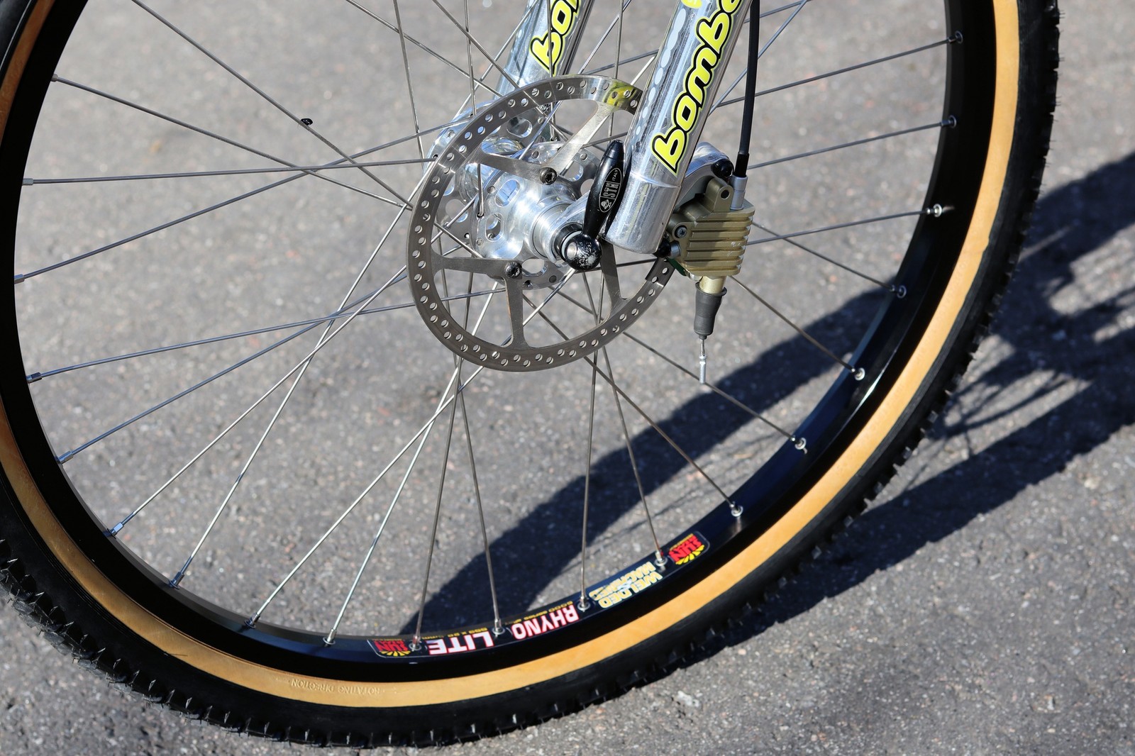 GT LTS DH 1997 - Dami's Bike Check - Vital MTB