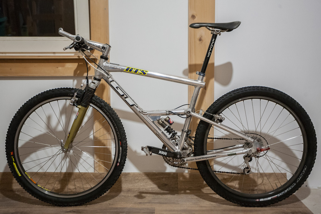 GT RTS-1 - zonoskar's Bike Check - Vital MTB