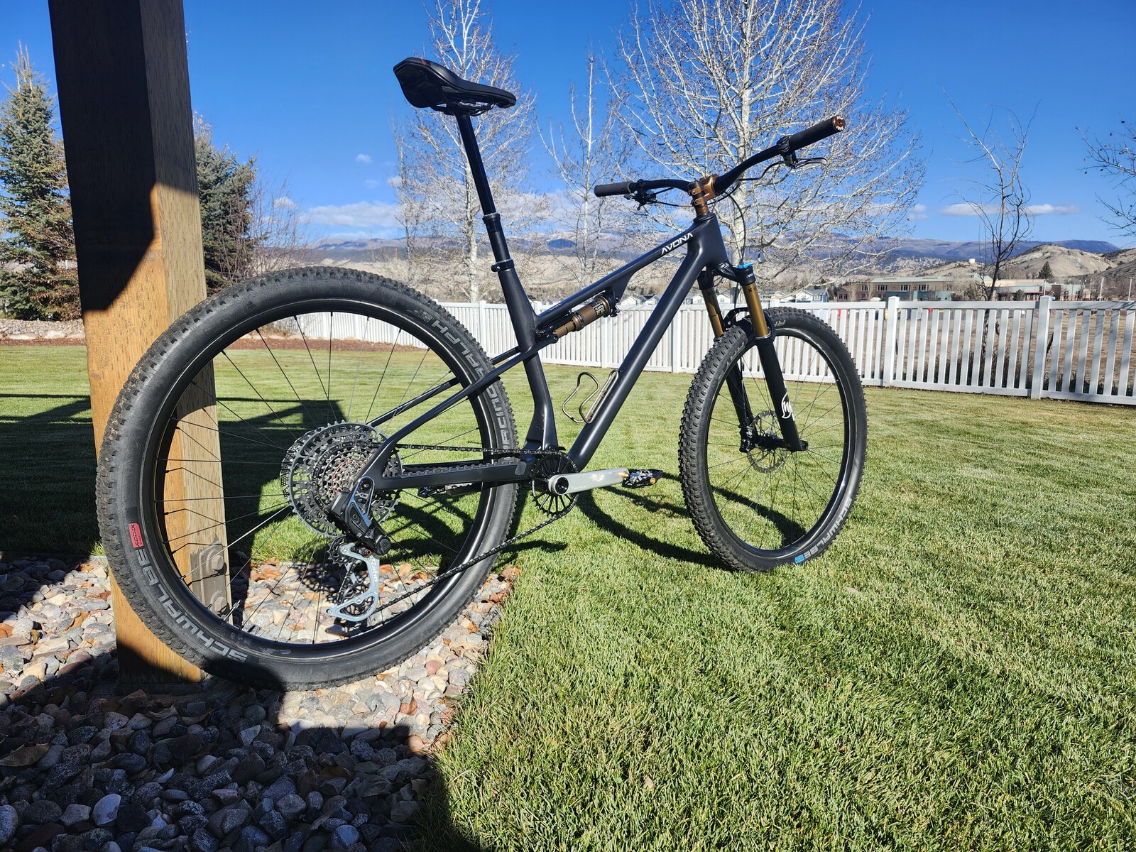 Avona Silva Trail Weapon - Sloguy's Bike Check - Vital MTB