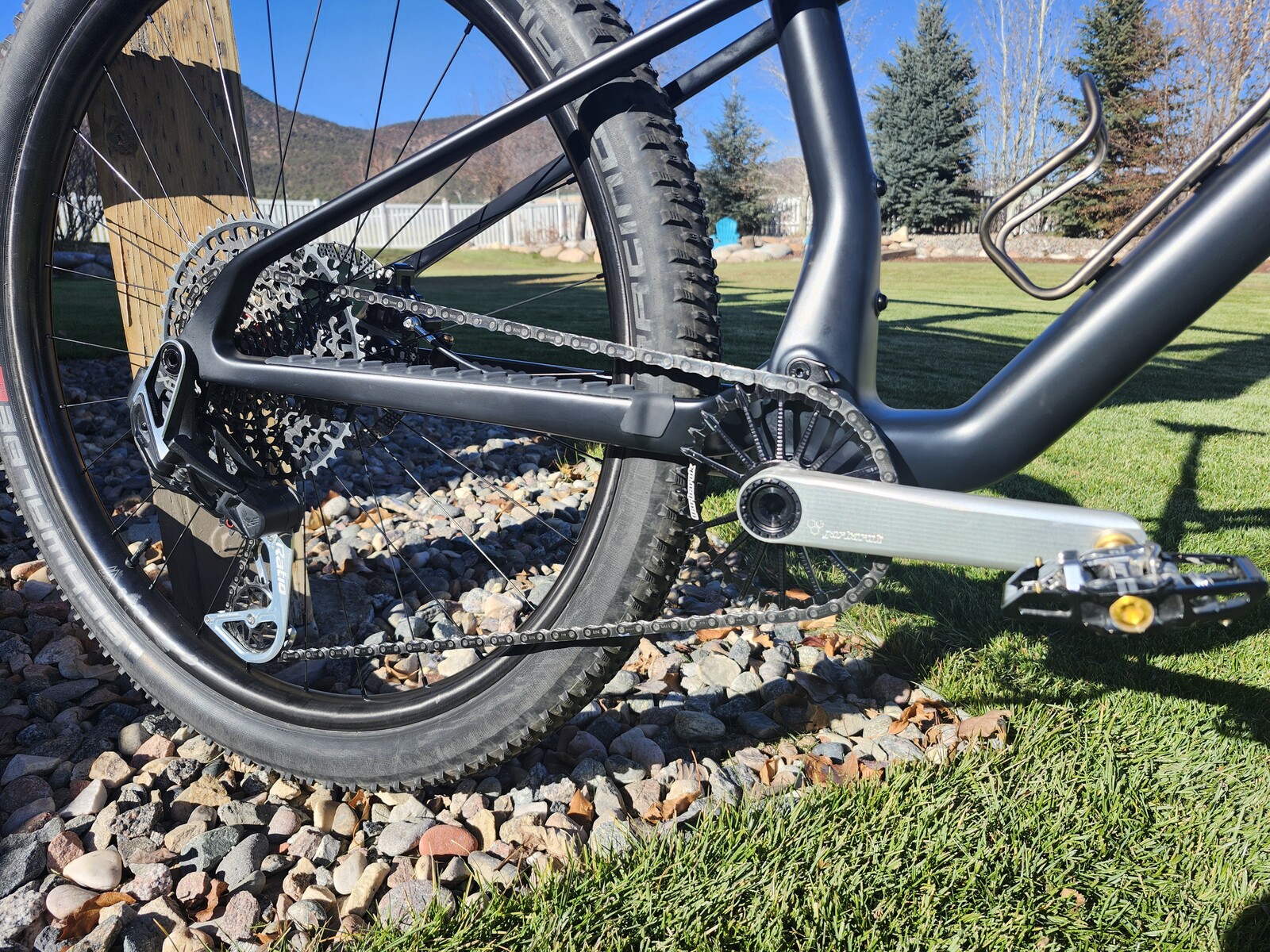 Avona Silva Trail Weapon - Sloguy's Bike Check - Vital MTB