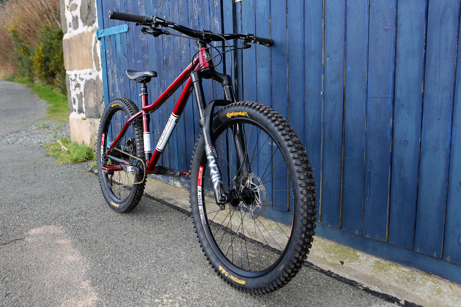Chromag Stylus (Red Fox) - BruceMacD's Bike Check - Vital MTB