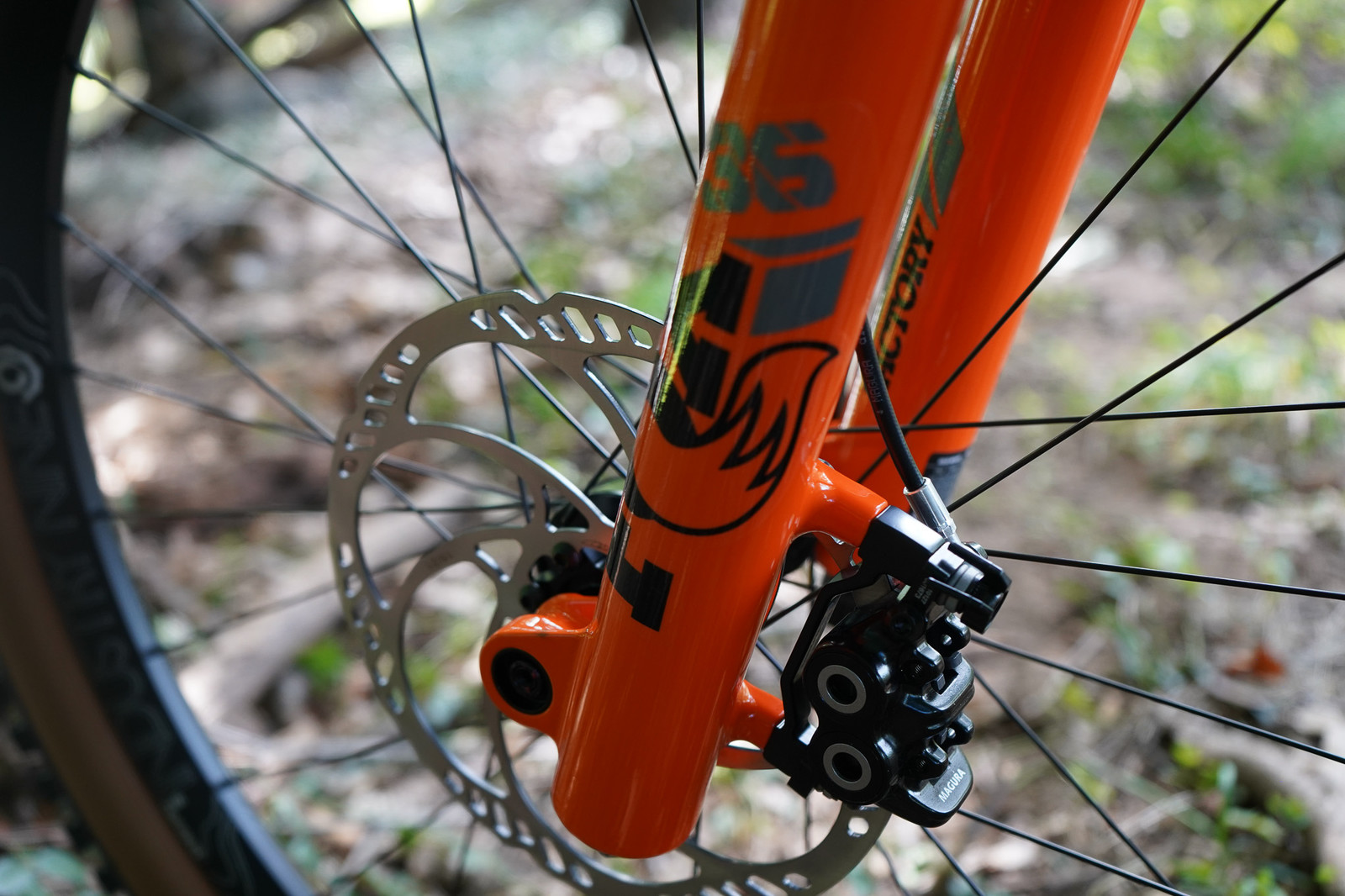 Banshee Enigma Custom Build - MannySaggio's Bike Check - Vital MTB